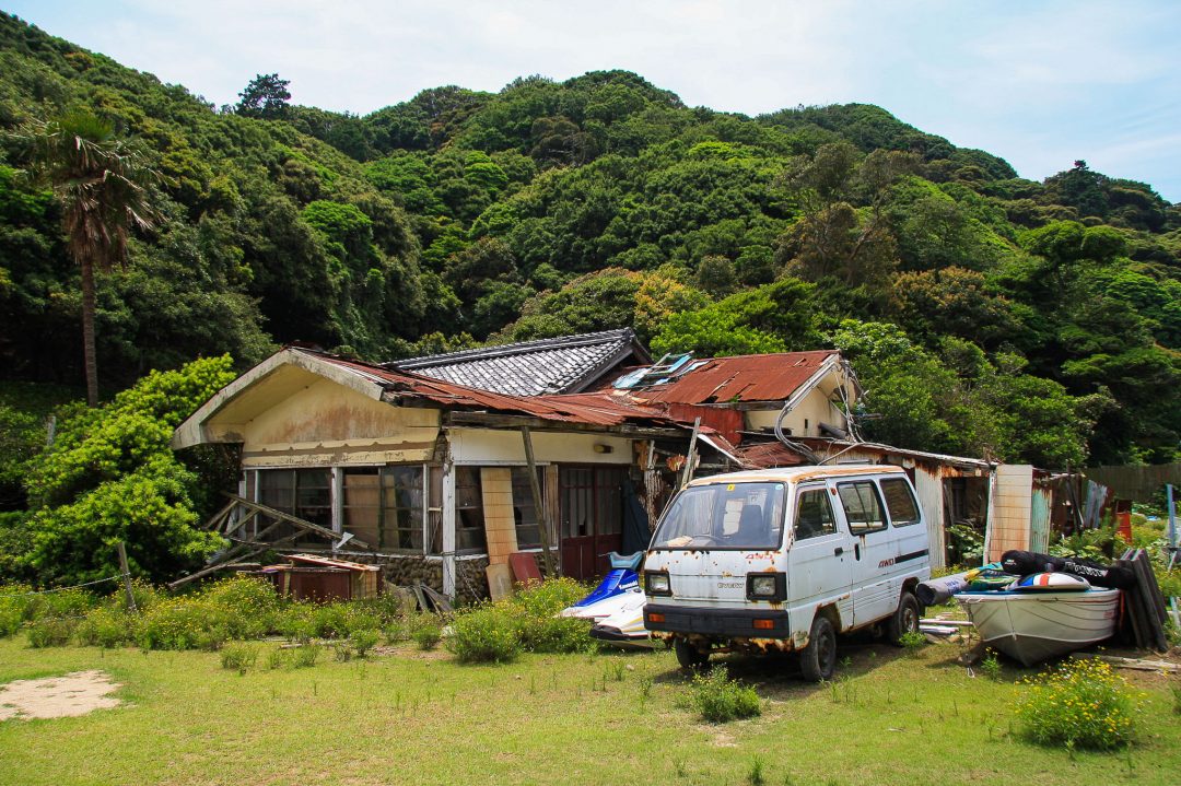 Tomogashima: Japan's Real Castle in the Sky » SIMONE ARMER